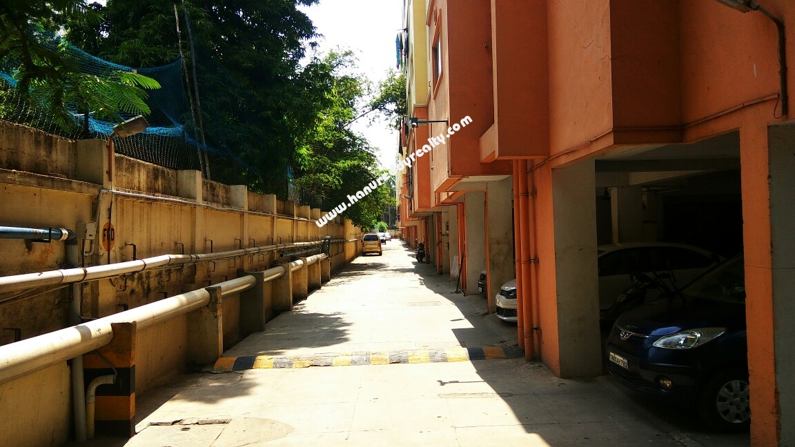 3 BHK Flat for Sale in Virugambakkam